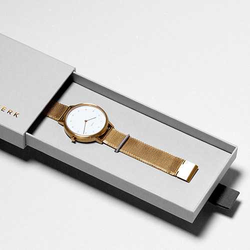 Custom Watch Boxes Manufacturer | C MIC